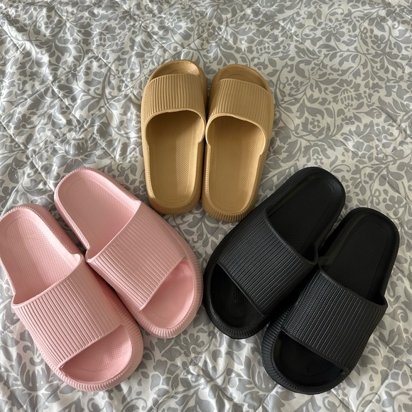 Shoes | Cloud Slide Sandals Black 65 | Poshmark